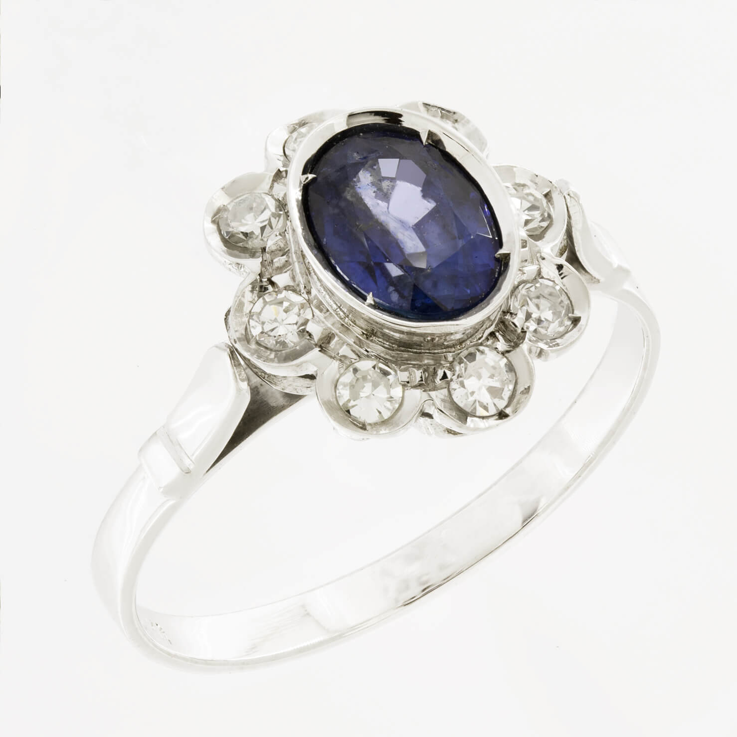 Anello Tiffany Ball in oro giallo e calcedonio verde ricondizionato a ...